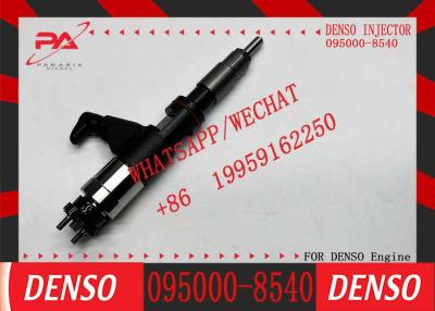 China Common Rail Diesel Fuel Injector 095000-8540 RE541108 for DENSO Engine for sale