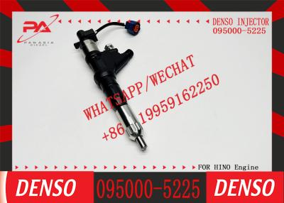China 095000-5226 23910-1240 Diesel Fuel Injector HINOP13C for DENSO 23670-E0340 4Pcs Set for sale
