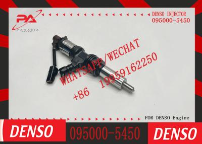 China 095000-5450 ME302143 Common Rail Diesel Injector for Mitsubishi Fuso 7.5L 6M60 Engine for sale