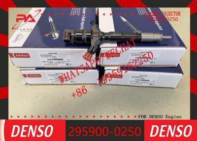 China 1KD Diesel Injectors 23670-30440 Fuel Injection Valve 295900-0250 295900-0200 for Toyota Hilux Hiace Dyna Fortuner D4D Engine for sale