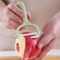 China Zirconia Ceramic Fruit Peeler 14x7.5cm Non Rust Kitchen Peeling Tool by MIDDIA for sale