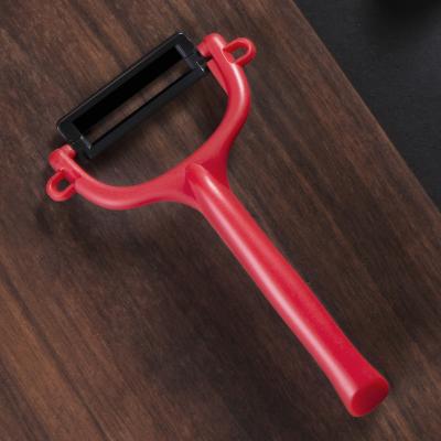 China MIDDIA Black Ceramic Fruit Peeler Y-Shaped Zirconia Blade 13.8 cm Kitchen Tool for sale