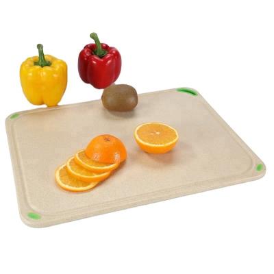 China Rice Husk Fiber Cutting Board 39.8x29.8cm Anti-Bacterial Kitchen Chopping Board with Groove for sale