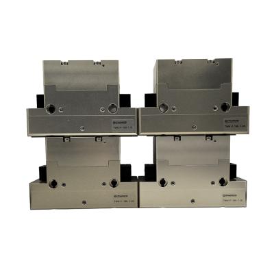 China Durable Pneumatic Gripper for High-Speed Assembly Lines with Gripping Force Backup System for sale