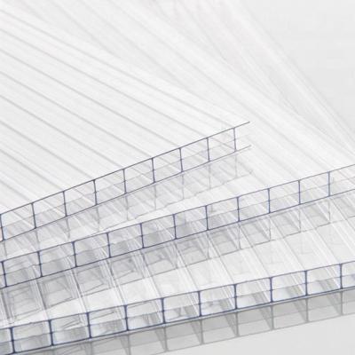China Anti UV 4mm 6mm 8mm 10mm Clear Alveolar Policarbonato Sheet , Hollow Poly Carbonate Panel for sale
