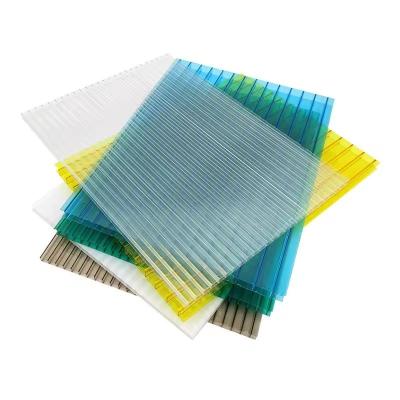 China 5mm Anti UV Translucent Polycarbonate Hollow Sheets Waterproof Durable for sale