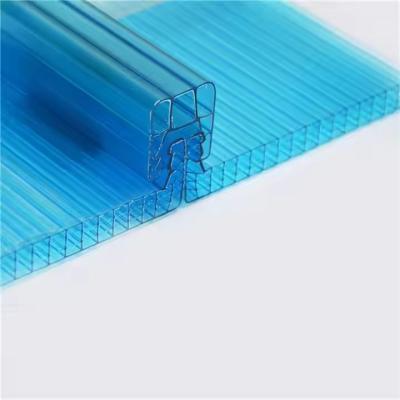 China 50 Micron UV Coating 15 Years Warranty 6mm-40mm Thickness Danpalon U-Lock Multicell Polycarbonate Sheet for Roofing System for sale