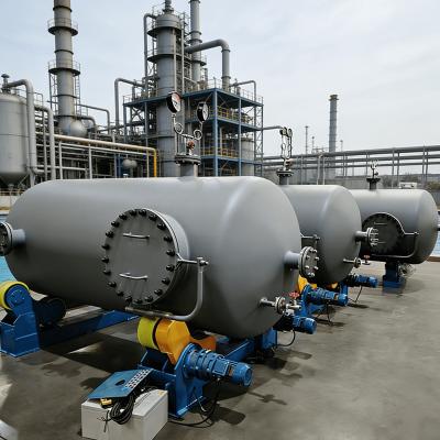 China Stainless Steel Vacuum Distillation Reactor with Customized Size and 0.1-10 Mpa Design Pressure for Industrial Applications for sale