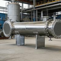 China Stainless Steel Three-Phase Separator with Customized Size and 0.1-10 Mpa Design Pressure for Industrial Applications for sale