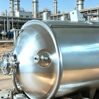China Stainless Steel Industrial Fermentation Tank with Customized Size and High Pressure Capability for Chemical and Pharmaceutical Applications for sale