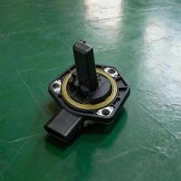China 0.01mm Precision Plastic Insert Molding for Automotive Interiors with 300,000-500,000 Shot Mold Life for sale