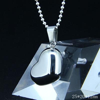 China Fashion Ladies Women Girls Stainless Steel Loving Heart Shapped Necklace Pendant LPH195 for sale