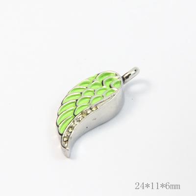 China Fashion New Unique Design Stainless Steel Perfume Bottle Chain Necklace Pendant LPP04-2 for sale