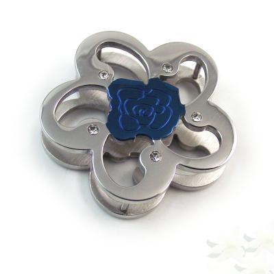 China Mixture Styles Lock Key Skull Animal Zordiac Letter Flower Necklace Pendant LPP0193-3 for sale