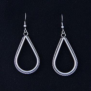 China Classic 316L Stainless Steel Fashion Jewelry Earrings Chandelier Tassel Earrings LEP56 for sale