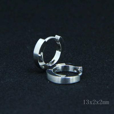 China Classic 316L Stainless Steel Fashion Jewelry Earrings Hoops Earrings LEH157 for sale