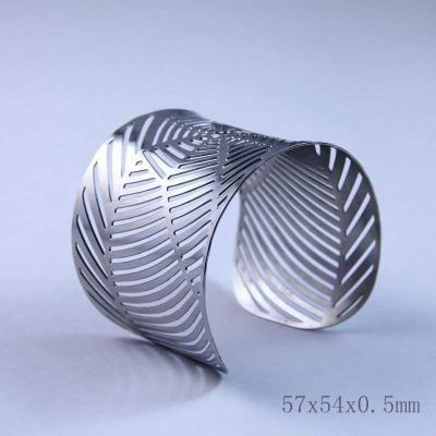 China Top Fashion Super Quality 316L Stainless Steel Bracelet Bangle LBX206-1 for sale
