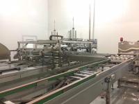 China Single Layer Slat Top Food Conveyor for Bakery Production Lines - Custom Widths 300-1200mm with Cooling & Proofing Capabilities for sale