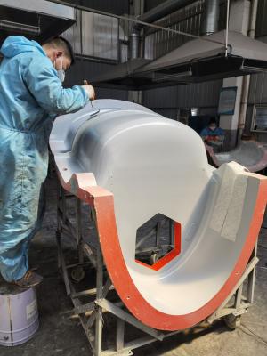 China Customized High Durability FRP Truck Body Perfect for Specialized Transport Projects and Demanding Operational Conditions for sale