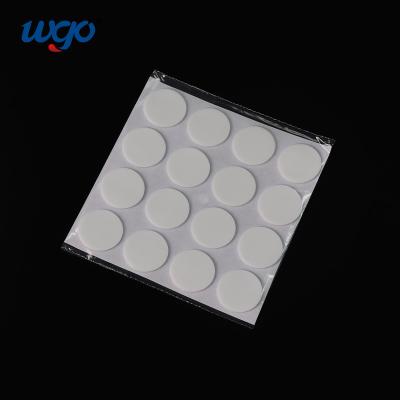 China SGS Certifed Reusable Clear Round Sticky Dots Washable Removable 20mm Diamtre for sale