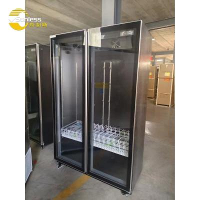 China 1600L Commercial Beverage Refrigerator Swing Door Commercial Beer Fridge Customizable for sale