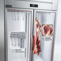 China 1600L Butcher Shop Freezer Double Temperature Two Door Commercial Freezer Auto Defrost for sale