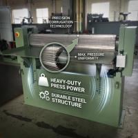 China Durable Transformer Insulation Paper Board Corrugating Machine Heavy Duty Press for sale
