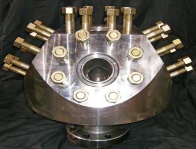 China API 6A Wellhead Casing Head With 6 Exit Connection 7 1/16