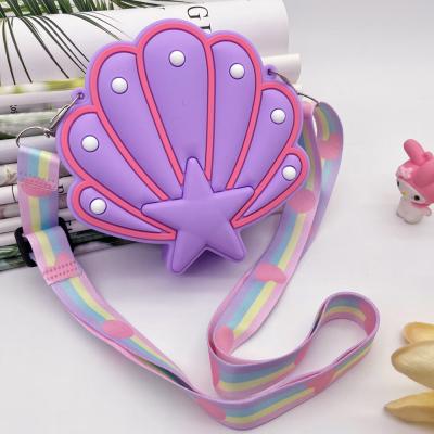China Shell Food Grade Silicone Pencil Box Crossbody Purse Bag HandBag Makeup Bag Storage Container Christmas Birthday Gift for sale