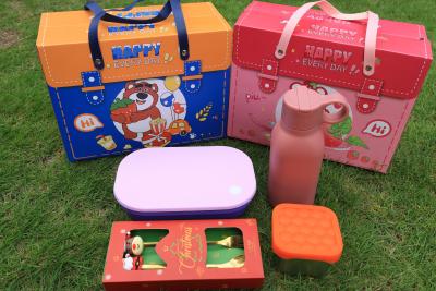 China Christmas Silicone Lunch Gift Set – Foldable Bento Box, Stainless Steel Water Bottle, Food Storage Bag & Festive Cutlery | Eco-Friendly Holiday Tableware Bundle for sale