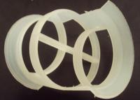 China Heat Resistant Plastic Conjugate Ring Packing 50mm High Free Volume for Petroleum Industry for sale