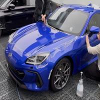 China 1.52*15m High Glossy Car Body Film Ppf With Tpu Material Anti Scratch / Corrosion / Yellowing Auto Paint Protection Film for sale