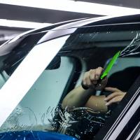 China Dark 2 Mil Polyester Sun Control Window Film For Car With Self Adhesive Installation for sale