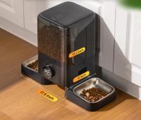 China 2K WiFi Smart Pet Feeder with 5L Large Capacity Dual Band Two Way Audio Camera for sale