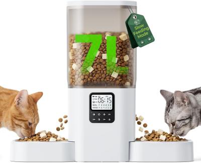 China Smart WiFi Automatic Cat Dog Feeder 2K 130 Degree Wide Angle Monitoring 4L Capacity for sale