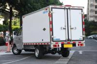 China Ruichi EC71L Refrigerated 50.38 KWh Battery 270km Range Cargo Truck for sale