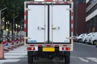 China Ruichi EC71L Refrigerated 50.38 KWh Battery 270km Range Cargo Truck for sale