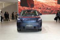 China 2024 PHEV SUV DFSK E5 Plus 5 Seats 100km Range Best Family Hybrid SUV for sale