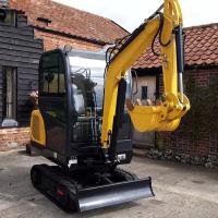 China Mini Crawler Excavator 1 Ton 2 Ton for sale