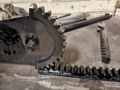 China Black Paint Tarp System Parts Rack Pinion Retractable Tarps Parts for sale