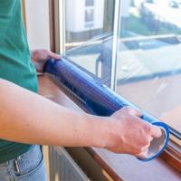 China Temporary Protection Anti UV Blue Color PE Protective Film For Window Glass Surface Custom Moisture Proof for sale