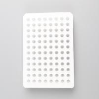 China Standard Profile Flat Non Skirted Cut Corner White 96 Well PCR Plates 0.1ml for sale