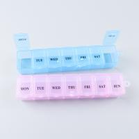 China Portable 7 Day Pill Box Organizer 7 Grid Blue Whtie 7-Day Pill Box for sale