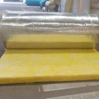 China 40kg/M3-180kg/M3 Rockwool Insulation Roll 50mm Flame Retardant for sale