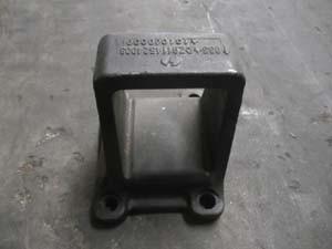 China SHAANXI COPY QUALITY PHOTO COLOR Rear leaf spring bracket left rear - Кронштейн задней рессоры лев. зад. DZ9114524003 for sale