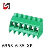 China 30 Amp Terminal Block 300V 6.35mm Pitch Screw Connector 45 Degree Wire for sale