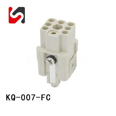 China Screw Type Distribution Terminal Block with Waterproof Design and RoHS Certification for sale