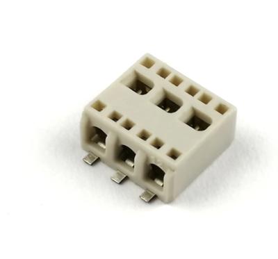 China Shanye 300V 10A SMT Terminal Block 5.0mm Pitch Screw Type 2-24 Contacts Green for sale