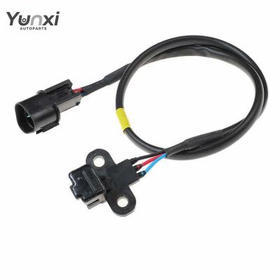 China Car Accessories Crankshaft Position Sensor MR507743 for Mitsubishi L300 for sale