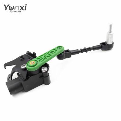 China 100011199 OE NO.4H0941285G Front Left Height Level Sensor With Bracket Fit for a Udi A6 A8 for sale